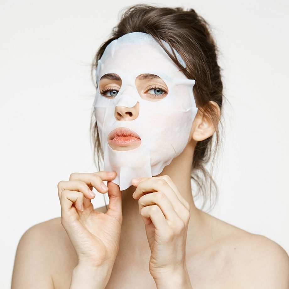 The Step-by-step Guide For How To Use Nutriglow Peel Off Mask